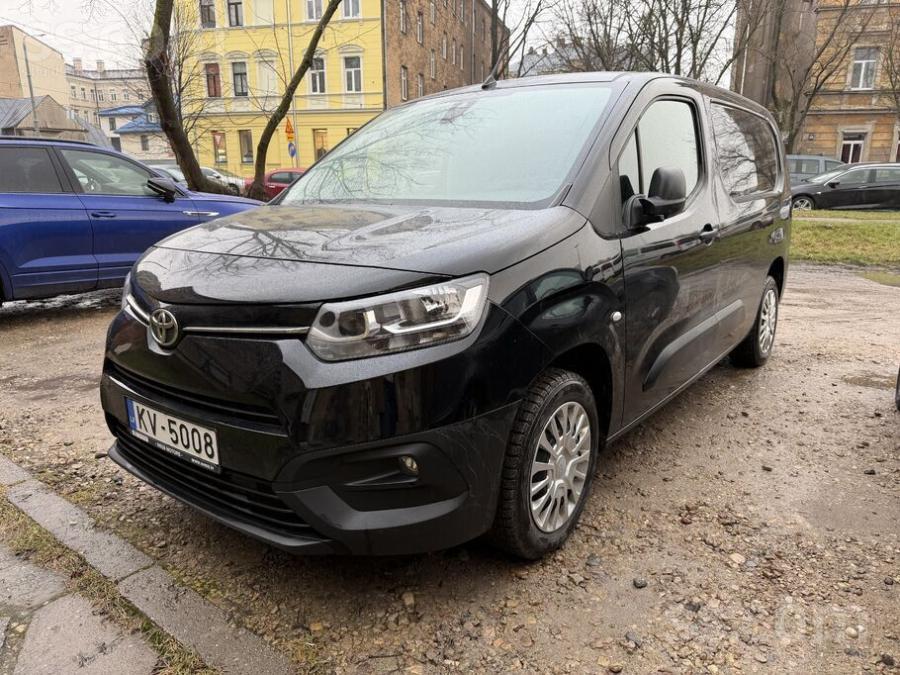 Melns Toyota Proace 2020 Rīga, ar dzinēja tilpumu 1.50 L un nobraukumu 46 tūkst. km par 17500 €, foto 2 vietnē AUTOMOTO.COM.LV