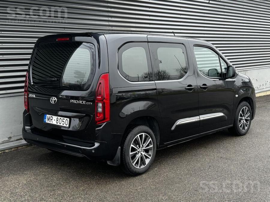 Melns Toyota Proace 2020 Rīga, ar dzinēja tilpumu 1.50 L un nobraukumu 159 tūkst. km par 12400 €, foto 5 vietnē AUTOMOTO.COM.LV