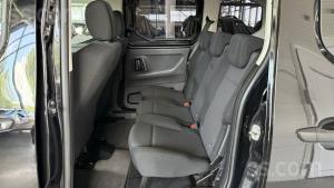 Black Toyota Proace 2020 in Riga, with an engine capacity of 1.50 L and mileage of 179 thousand km for 10500 €, photo 11 on AUTOMOTO.COM.LV