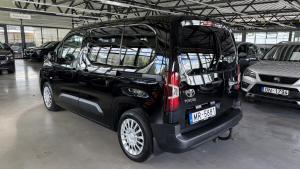 Black Toyota Proace 2020 in Riga, with an engine capacity of 1.50 L and mileage of 179 thousand km for 1050000 €, photo 3 on AUTOMOTO.COM.LV