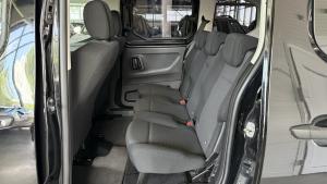 Black Toyota Proace 2020 in Riga, with an engine capacity of 1.50 L and mileage of 179 thousand km for 1050000 €, photo 10 on AUTOMOTO.COM.LV