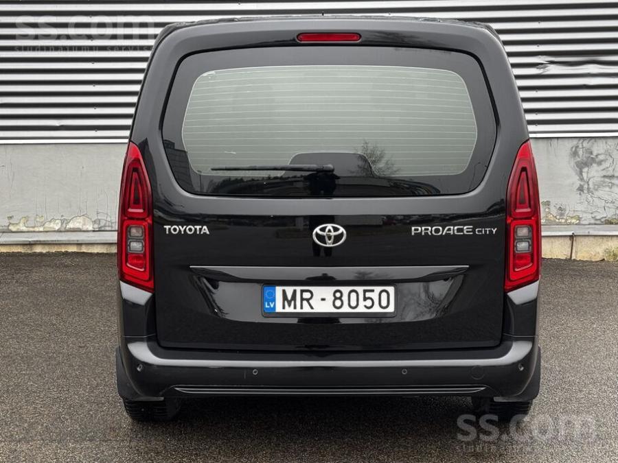 Черный Тойота Proace 2020 в Рига, объемом двигателя 1.50 л и пробегом 166 тыс. км за 11900 €, фото 5 на AUTOMOTO.COM.LV
