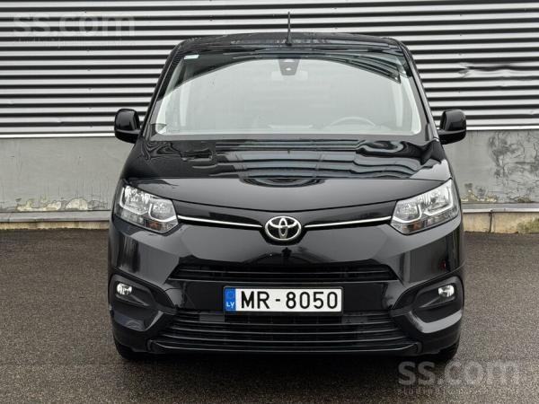 Black Toyota Proace 2020 in Riga, with an engine capacity of 1.50 L and mileage of 166 thousand km for 11900 €, photo 9 on AUTOMOTO.COM.LV
