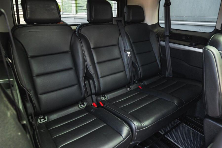 Melns Toyota Proace 2021 Ventspils, ar dzinēja tilpumu 2.00 L un nobraukumu 92 tūkst. km par 24500 €, foto 36 vietnē AUTOMOTO.COM.LV