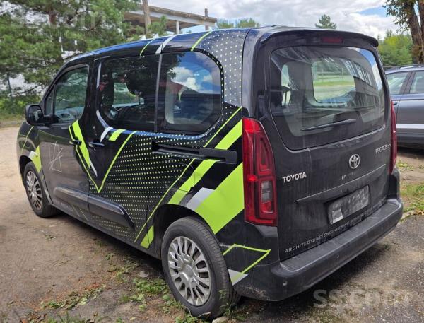 Melns Toyota Proace 2021 Daugavpils, ar dzinēja tilpumu 1.50 L un nobraukumu 173 tūkst. km par 8800 €, foto 4 vietnē AUTOMOTO.COM.LV