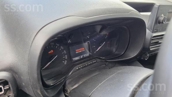 Melns Toyota Proace 2021 Daugavpils, ar dzinēja tilpumu 1.50 L un nobraukumu 173 tūkst. km par 8800 €, foto 6 vietnē AUTOMOTO.COM.LV