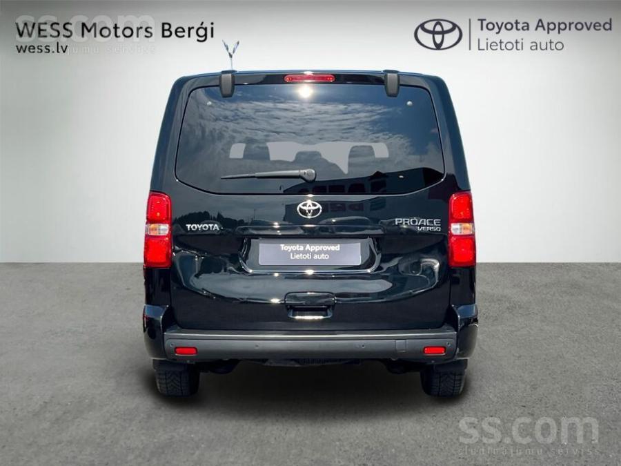 Black Toyota Proace 2023 in Riga, with an engine capacity of 2.00 L and mileage of 113 thousand km for 30990 €, photo 5 on AUTOMOTO.COM.LV