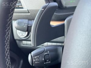 Black Toyota Proace 2023 in Riga, with an engine capacity of 2.00 L and mileage of 113 thousand km for 30990 €, photo 19 on AUTOMOTO.COM.LV