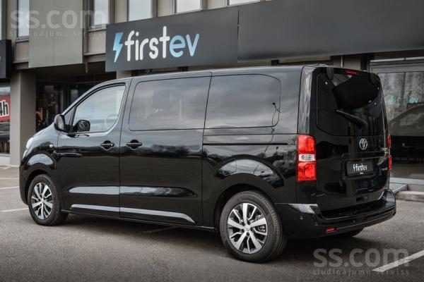 Black Toyota Proace 2024 in Riga, with an engine capacity of 2.00 L and mileage of 5 thousand km for 39900 €, photo 8 on AUTOMOTO.COM.LV