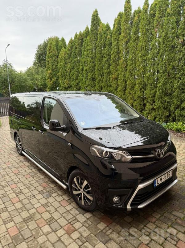 Melns Toyota Proace 2024 Rīga, ar dzinēja tilpumu 2.00 L un nobraukumu 50 tūkst. km par 43500 €, foto 1 vietnē AUTOMOTO.COM.LV