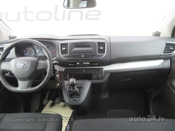 Black Toyota Proace 2017 in Tallinn, with an engine capacity of 1.60 L and mileage of 178 thousand km for 8800 €, photo 3 on AUTOMOTO.COM.LV