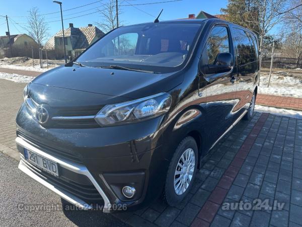 Melns Toyota Proace 2017 Tallina, ar dzinēja tilpumu 1.60 L un nobraukumu 179 tūkst. km par 14400 €, foto 3 vietnē AUTOMOTO.COM.LV