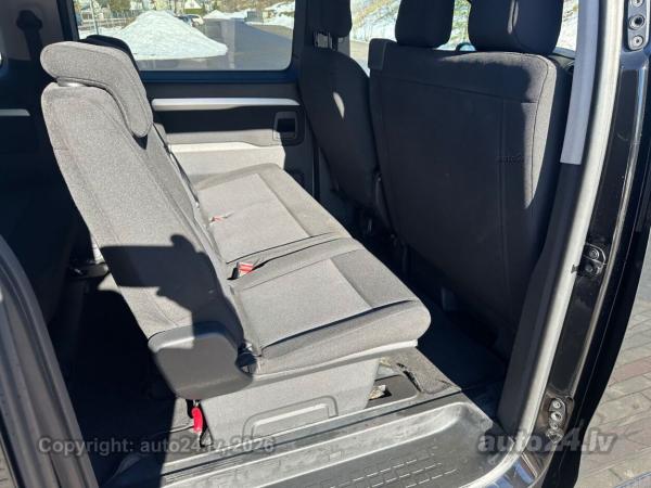 Melns Toyota Proace 2017 Tallina, ar dzinēja tilpumu 1.60 L un nobraukumu 179 tūkst. km par 14400 €, foto 11 vietnē AUTOMOTO.COM.LV