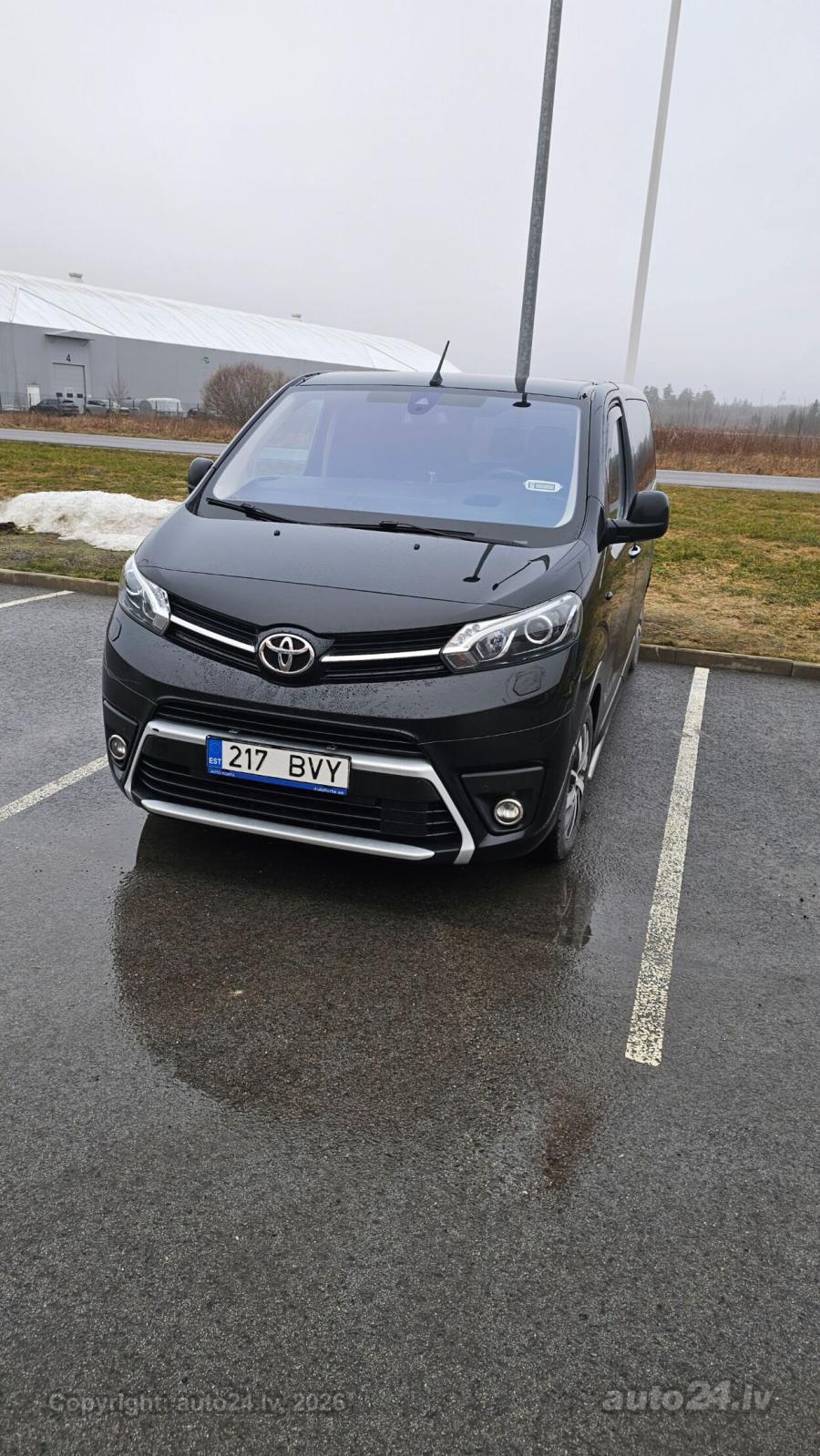 Melns Toyota Proace 2017 Tallina, ar dzinēja tilpumu 2.00 L un nobraukumu 252 tūkst. km par 16999 €, foto 1 vietnē AUTOMOTO.COM.LV