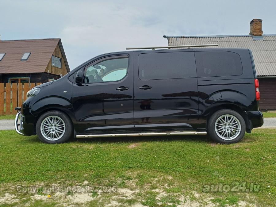 Melns Toyota Proace 2017 Tallina, ar dzinēja tilpumu 2.00 L un nobraukumu 160 tūkst. km par 16000 €, foto 3 vietnē AUTOMOTO.COM.LV