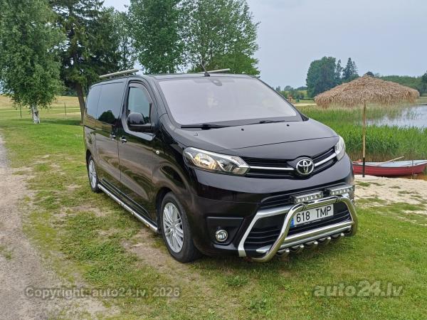 Melns Toyota Proace 2017 Tallina, ar dzinēja tilpumu 2.00 L un nobraukumu 160 tūkst. km par 16000 €, foto 4 vietnē AUTOMOTO.COM.LV