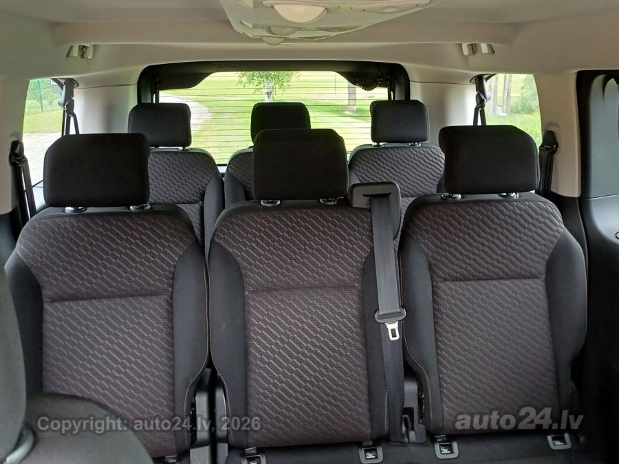 Melns Toyota Proace 2017 Tallina, ar dzinēja tilpumu 2.00 L un nobraukumu 160 tūkst. km par 16000 €, foto 8 vietnē AUTOMOTO.COM.LV