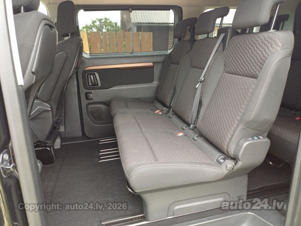 Melns Toyota Proace 2017 Tallina, ar dzinēja tilpumu 2.00 L un nobraukumu 160 tūkst. km par 16000 €, foto 9 vietnē AUTOMOTO.COM.LV