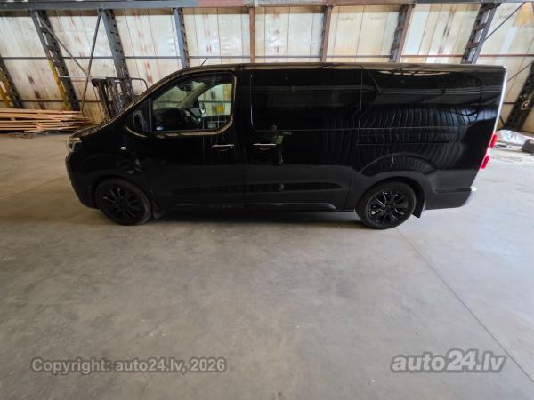 Melns Toyota Proace 2017 Tallina, ar dzinēja tilpumu 2.00 L un nobraukumu 203 tūkst. km par 20999 €, foto 3 vietnē AUTOMOTO.COM.LV