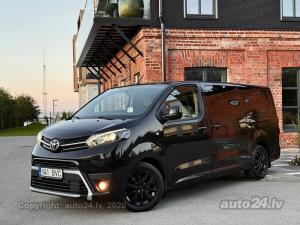 Черный Тойота Proace 2017 в Таллин, объемом двигателя 2.00 л и пробегом 203 тыс. км за 22000 €, фото  на AUTOMOTO.COM.LV
