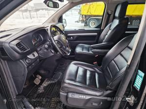 Black Toyota Proace 2018 in Tallinn, with an engine capacity of 2.00 L and mileage of 230 thousand km for 18800 €, photo 11 on AUTOMOTO.COM.LV