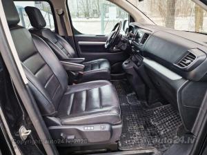 Black Toyota Proace 2018 in Tallinn, with an engine capacity of 2.00 L and mileage of 230 thousand km for 18800 €, photo 12 on AUTOMOTO.COM.LV