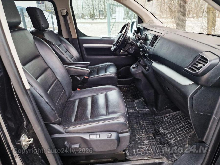 Black Toyota Proace 2018 in Tallinn, with an engine capacity of 2.00 L and mileage of 230 thousand km for 18800 €, photo 12 on AUTOMOTO.COM.LV