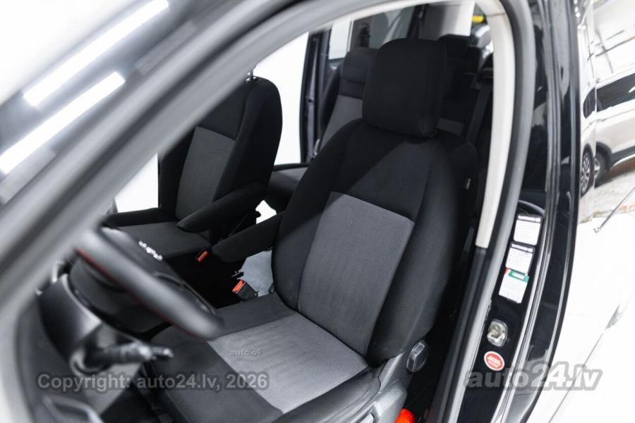 Black Toyota Proace 2018 in Tallinn, with an engine capacity of 1.60 L and mileage of 245 thousand km for 11999 €, photo 22 on AUTOMOTO.COM.LV