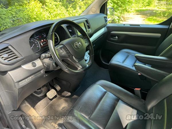 Black Toyota Proace 2018 in Tallinn, with an engine capacity of 2.00 L and mileage of 233 thousand km for 18495 €, photo 9 on AUTOMOTO.COM.LV