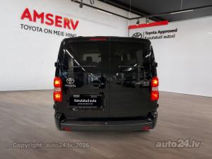 Melns Toyota Proace 2018 Tallina, ar dzinēja tilpumu 1.56 L un nobraukumu 175 tūkst. km par 16900 €, foto 5 vietnē AUTOMOTO.COM.LV