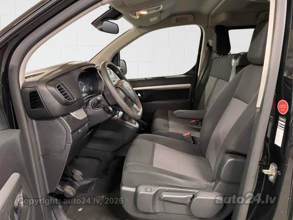 Черный Тойота Proace 2018 в Таллин, объемом двигателя 1.56 л и пробегом 175 тыс. км за 16900 €, фото 7 на AUTOMOTO.COM.LV