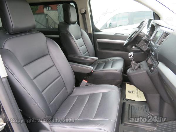 Melns Toyota Proace 2019 Tallina, ar dzinēja tilpumu 2.00 L un nobraukumu 166 tūkst. km par 20900 €, foto 4 vietnē AUTOMOTO.COM.LV