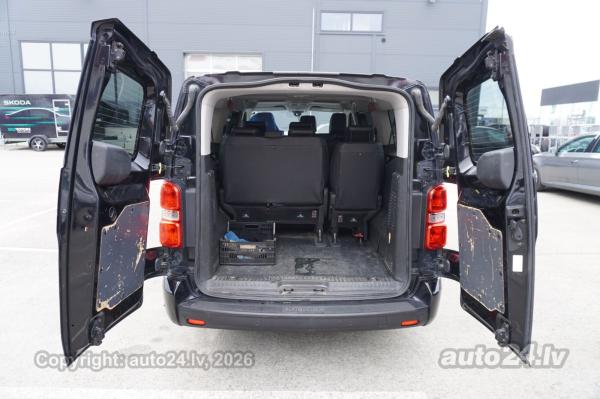 Melns Toyota Proace 2020 Tallina, ar dzinēja tilpumu 1.50 L un nobraukumu 322 tūkst. km par 9500 €, foto 6 vietnē AUTOMOTO.COM.LV