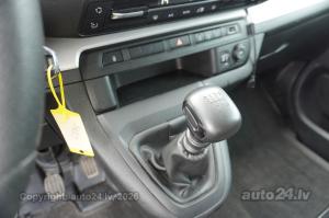 Black Toyota Proace 2020 in Tallinn, with an engine capacity of 1.50 L and mileage of 322 thousand km for 9500 €, photo 23 on AUTOMOTO.COM.LV