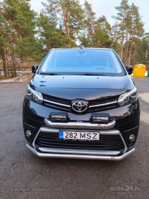 Melns Toyota Proace 2021 Tallina, ar dzinēja tilpumu 2.00 L un nobraukumu 132 tūkst. km par 35500 €, foto 2 vietnē AUTOMOTO.COM.LV