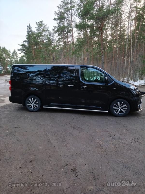 Black Toyota Proace 2021 in Tallinn, with an engine capacity of 2.00 L and mileage of 132 thousand km for 35500 €, photo 6 on AUTOMOTO.COM.LV