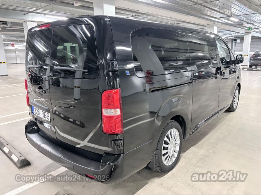 Black Toyota Proace 2023 in Tallinn, with an engine capacity of 2.00 L and mileage of 86 thousand km for 28900 €, photo 7 on AUTOMOTO.COM.LV