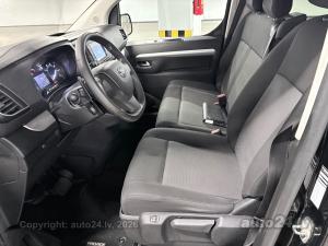 Black Toyota Proace 2023 in Tallinn, with an engine capacity of 2.00 L and mileage of 86 thousand km for 28900 €, photo 8 on AUTOMOTO.COM.LV