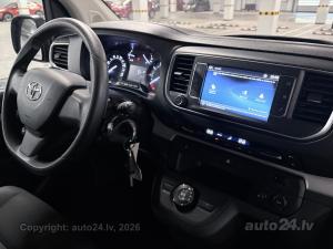 Black Toyota Proace 2023 in Tallinn, with an engine capacity of 2.00 L and mileage of 86 thousand km for 28900 €, photo 10 on AUTOMOTO.COM.LV