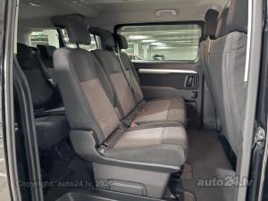 Black Toyota Proace 2023 in Tallinn, with an engine capacity of 2.00 L and mileage of 86 thousand km for 28900 €, photo 11 on AUTOMOTO.COM.LV
