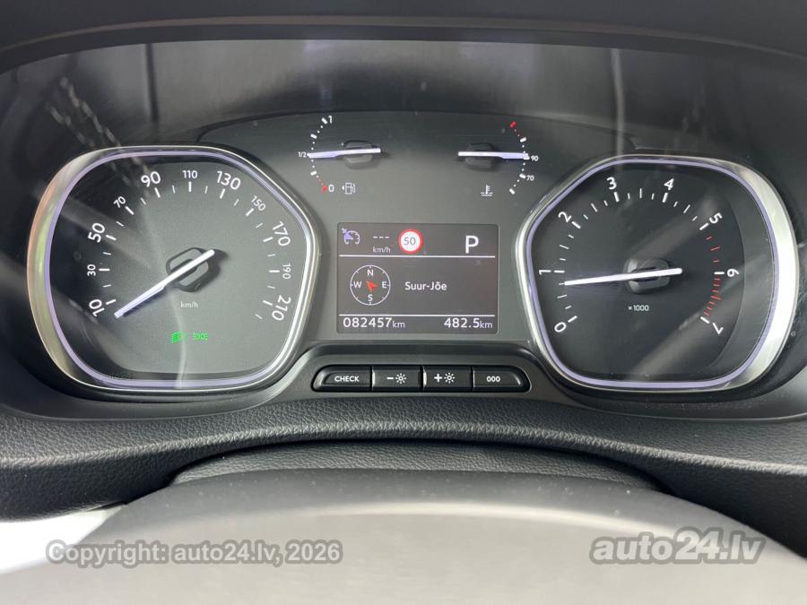 Melns Toyota Proace 2023 Pērnava, ar dzinēja tilpumu 2.00 L un nobraukumu 82 tūkst. km par 43800 €, foto 9 vietnē AUTOMOTO.COM.LV