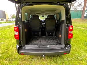 Melns Toyota Proace 2023 Pērnava, ar dzinēja tilpumu 2.00 L un nobraukumu 82 tūkst. km par 43800 €, foto 10 vietnē AUTOMOTO.COM.LV