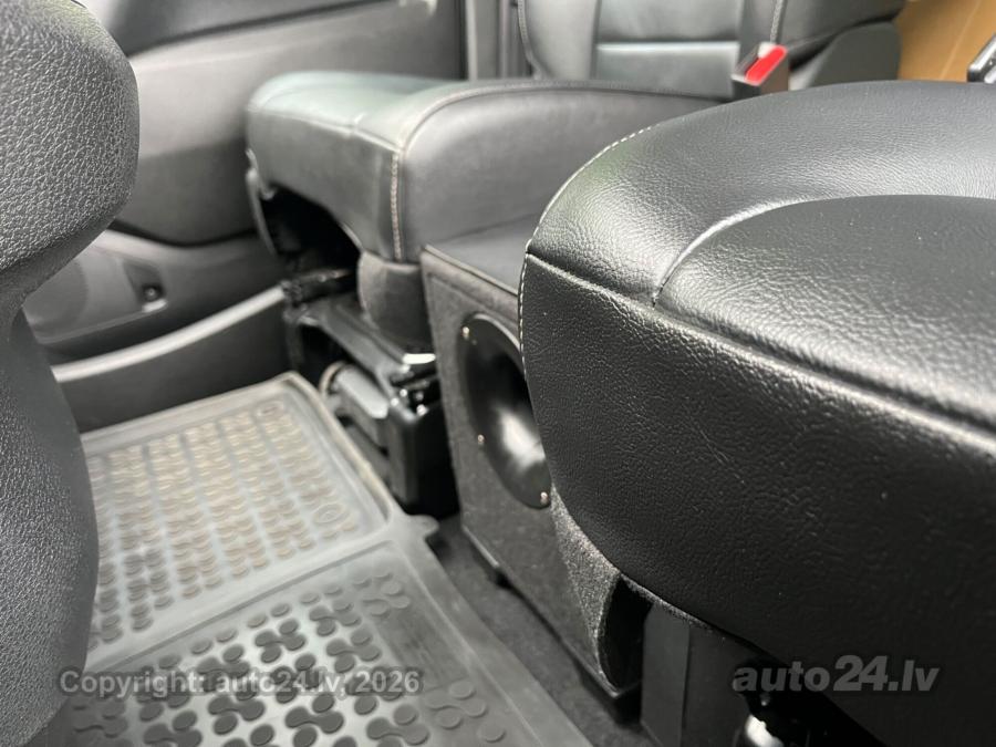 Melns Toyota Proace 2023 Pērnava, ar dzinēja tilpumu 2.00 L un nobraukumu 82 tūkst. km par 43800 €, foto 11 vietnē AUTOMOTO.COM.LV