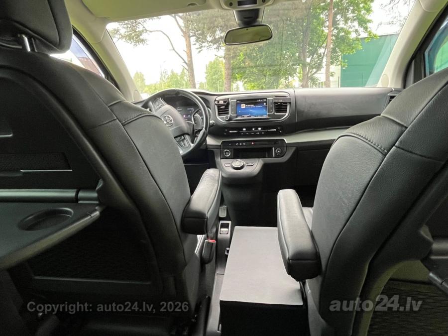 Melns Toyota Proace 2023 Pērnava, ar dzinēja tilpumu 2.00 L un nobraukumu 82 tūkst. km par 43800 €, foto 12 vietnē AUTOMOTO.COM.LV