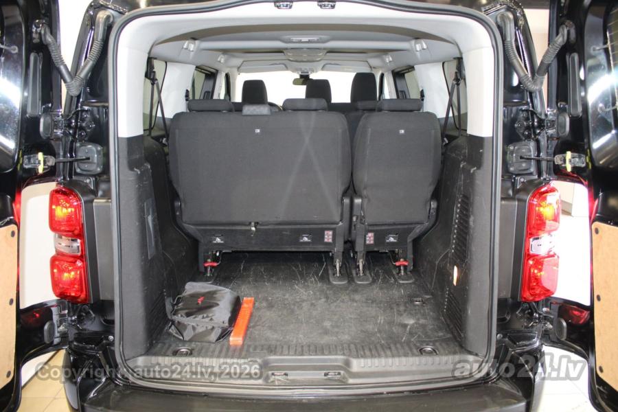 Melns Toyota Proace 2023 Tallina, ar dzinēja tilpumu 2.00 L un nobraukumu 86 tūkst. km par 33490 €, foto 11 vietnē AUTOMOTO.COM.LV
