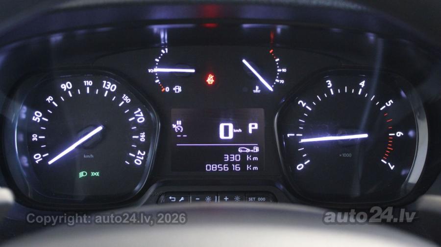Melns Toyota Proace 2023 Tallina, ar dzinēja tilpumu 2.00 L un nobraukumu 86 tūkst. km par 33490 €, foto 14 vietnē AUTOMOTO.COM.LV