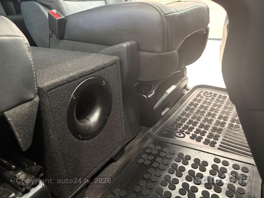 Melns Toyota Proace 2023 Pērnava, ar dzinēja tilpumu 2.00 L un nobraukumu 85 tūkst. km par 37500 €, foto 19 vietnē AUTOMOTO.COM.LV