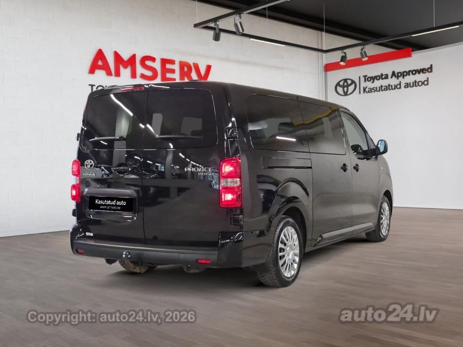 Melns Toyota Proace 2023 Tallina, ar dzinēja tilpumu 2.00 L un nobraukumu 44 tūkst. km par 33990 €, foto 4 vietnē AUTOMOTO.COM.LV