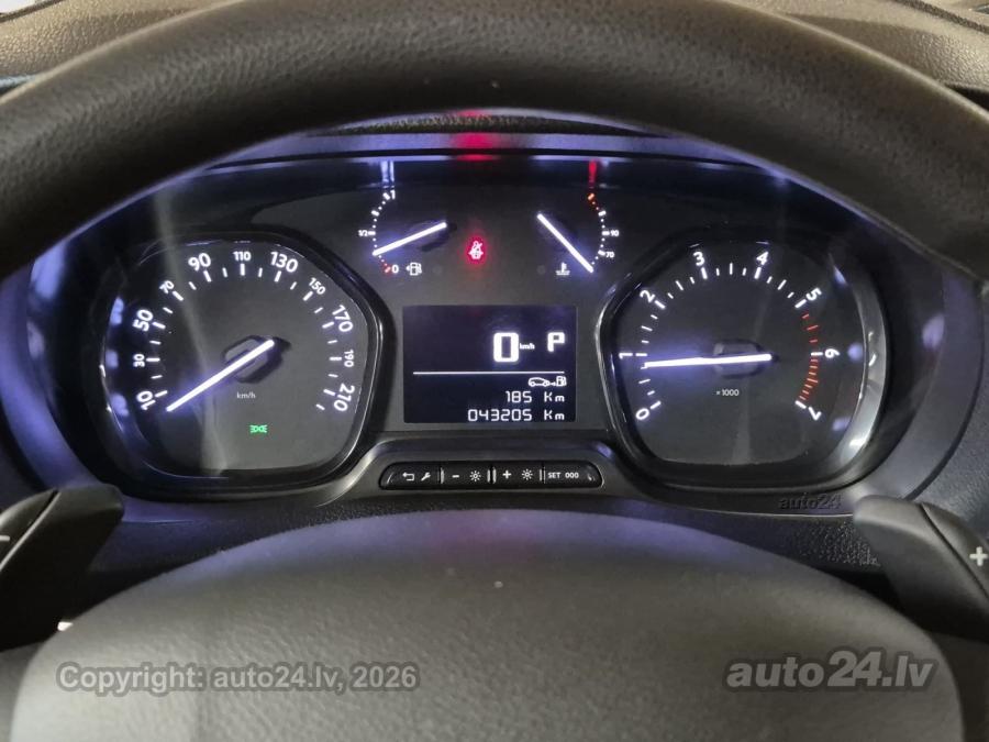 Melns Toyota Proace 2023 Tallina, ar dzinēja tilpumu 2.00 L un nobraukumu 44 tūkst. km par 33990 €, foto 13 vietnē AUTOMOTO.COM.LV