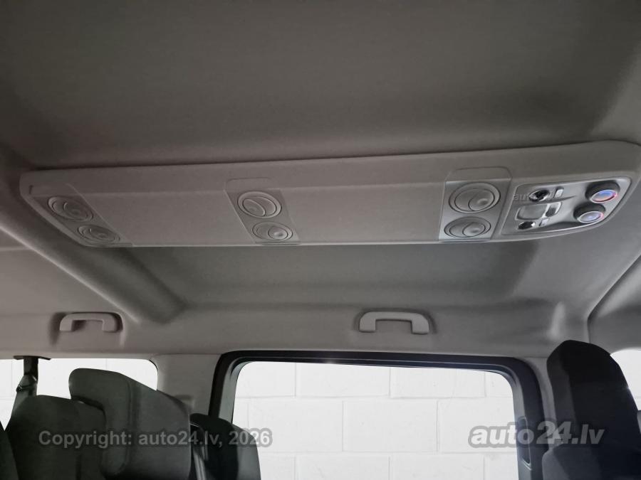 Melns Toyota Proace 2023 Tallina, ar dzinēja tilpumu 2.00 L un nobraukumu 44 tūkst. km par 33990 €, foto 16 vietnē AUTOMOTO.COM.LV
